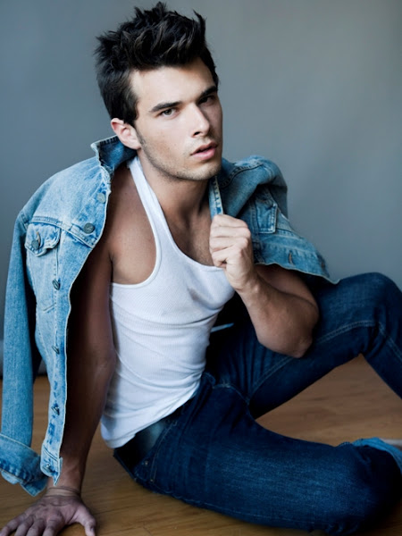 go see GEO ...: Model Monday Mayhem: Josh Swickard